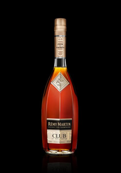 Rémy Martin - How to drink cognac - Neat or on ice - International