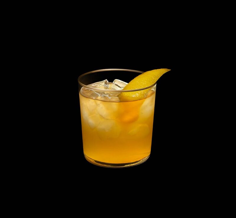 Cocktails with Rum - The Fish House Punch - Remy Martin
