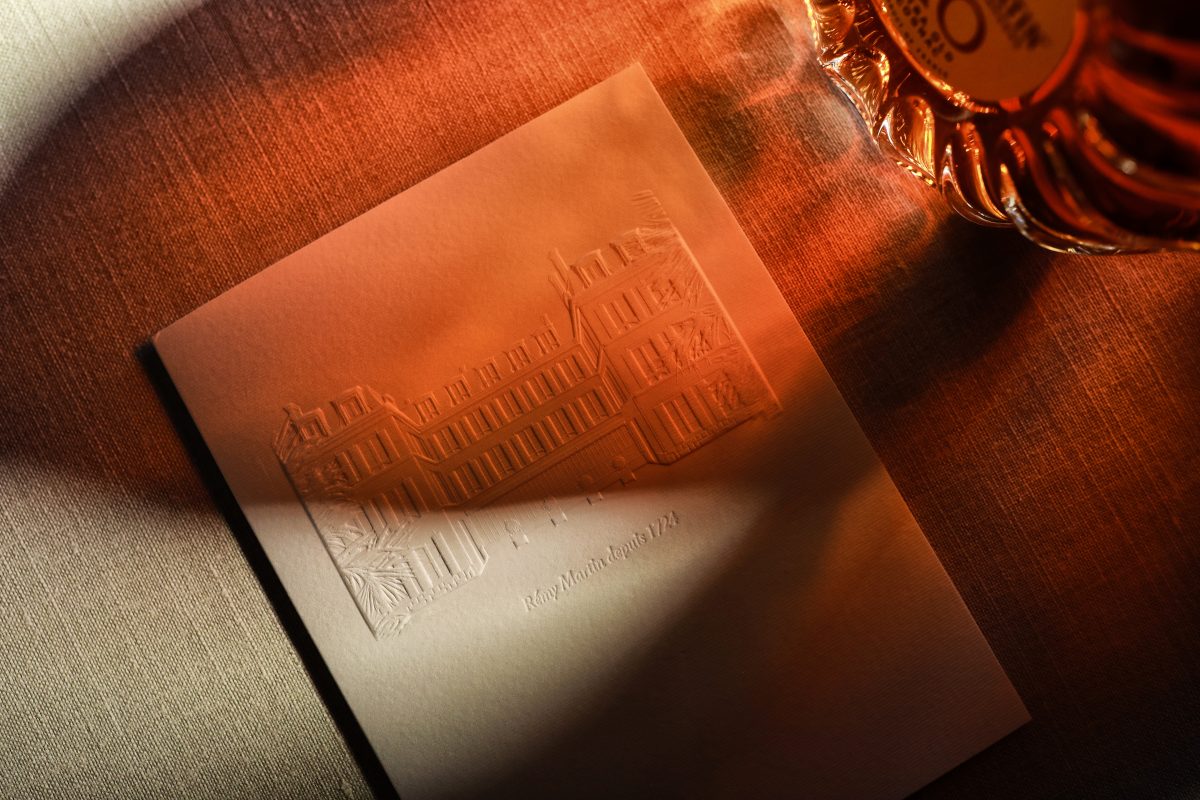 Rémy Martin cognac tour - prestige tourism in Cognac - USA